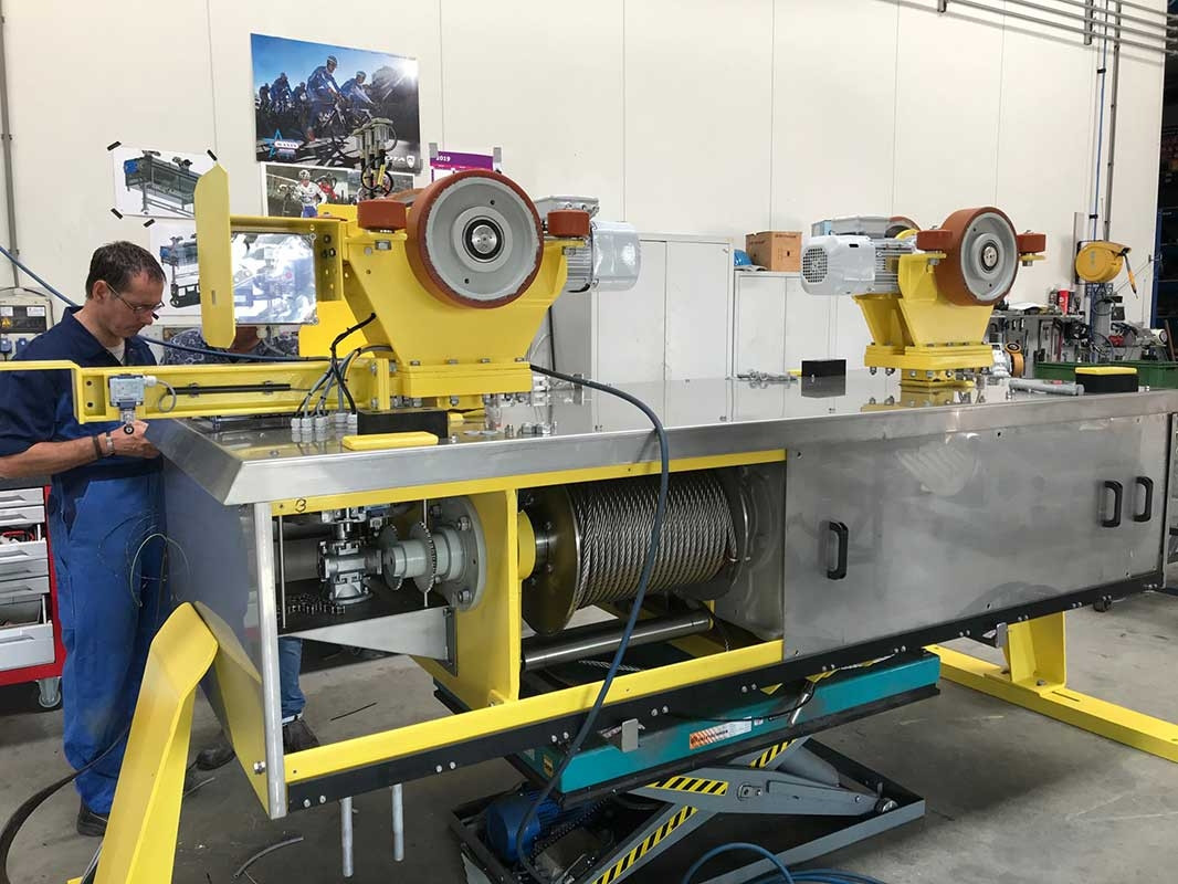 Bosker: specialist in waterbehandeling, -beheersing en krooshekreinigers